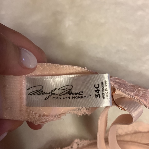 Marilyn Monroe | Intimates & Sleepwear | Bras | Poshmark